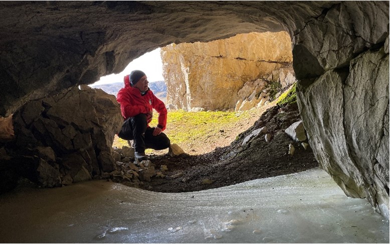 Juleforedrag: Omgivet af gletsjere – udforskning af mørke og kolde ...